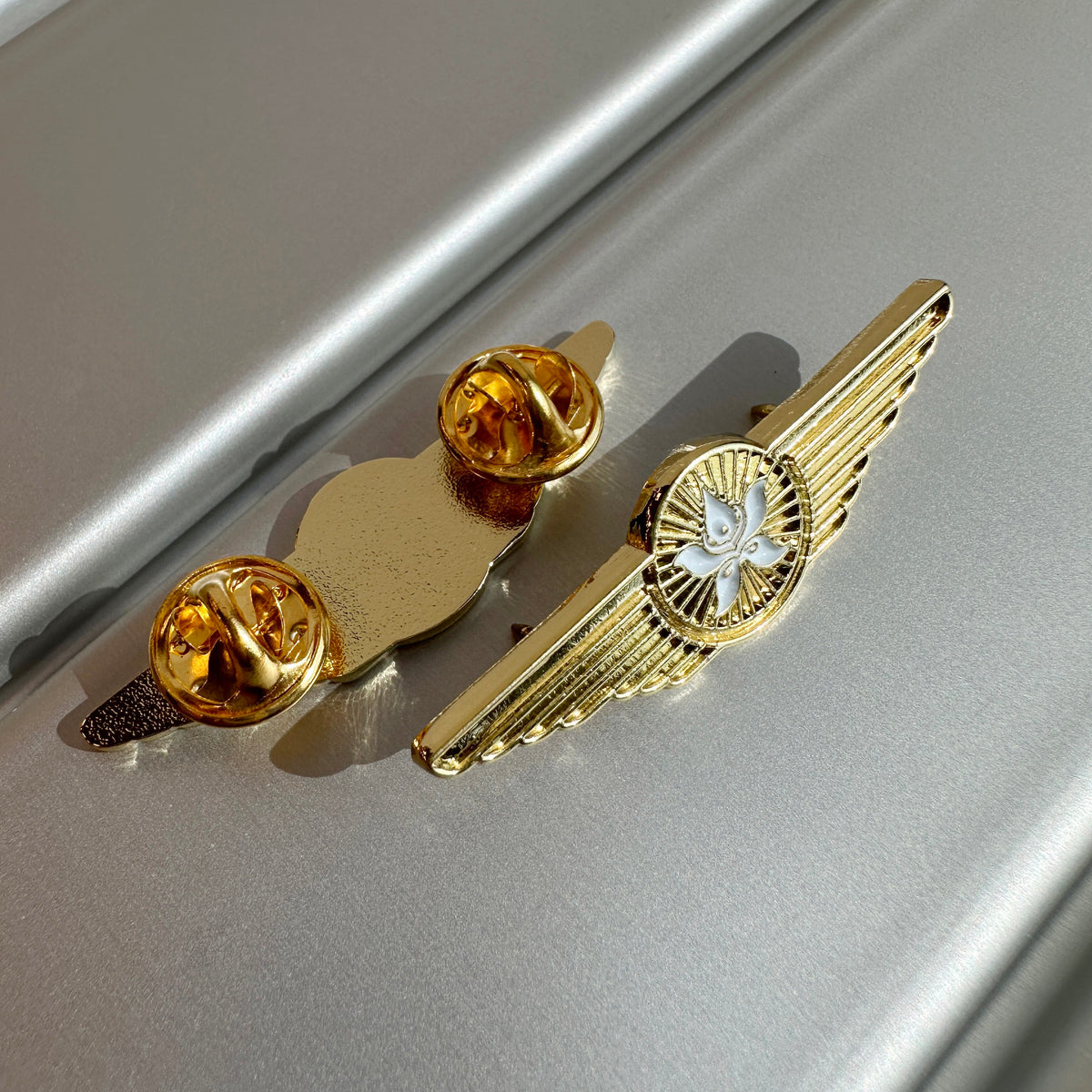 Enamel Pin - Wing – Hong Kong Airlines Collection